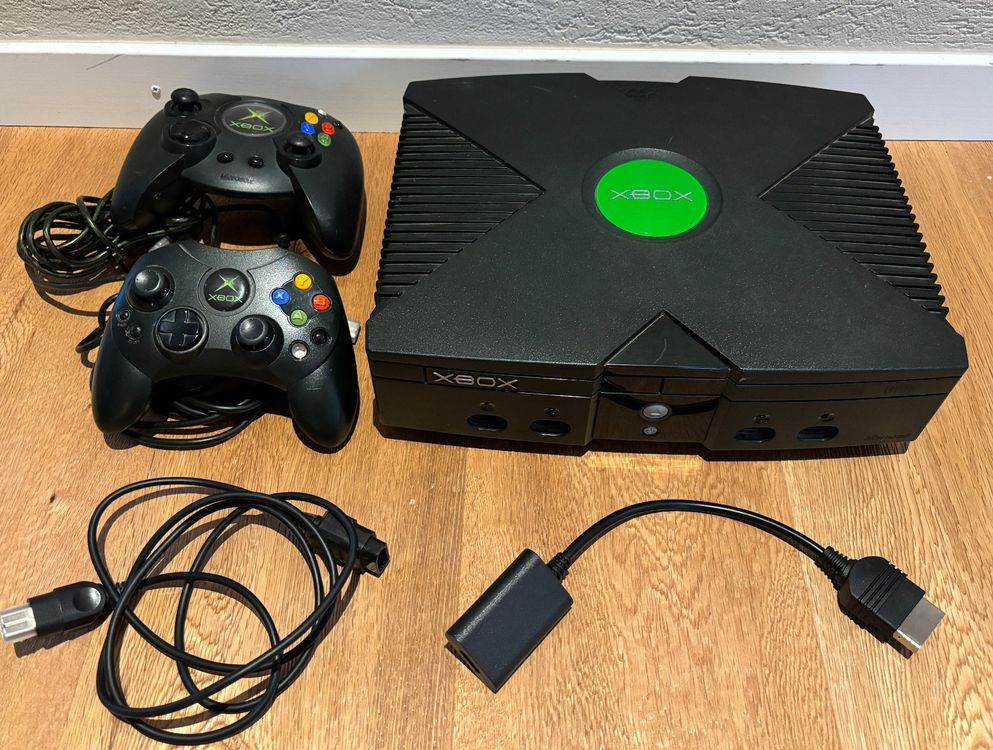 Xbox Classic / Original mit Mod und 2 Controller | Kaufen auf Ricardo