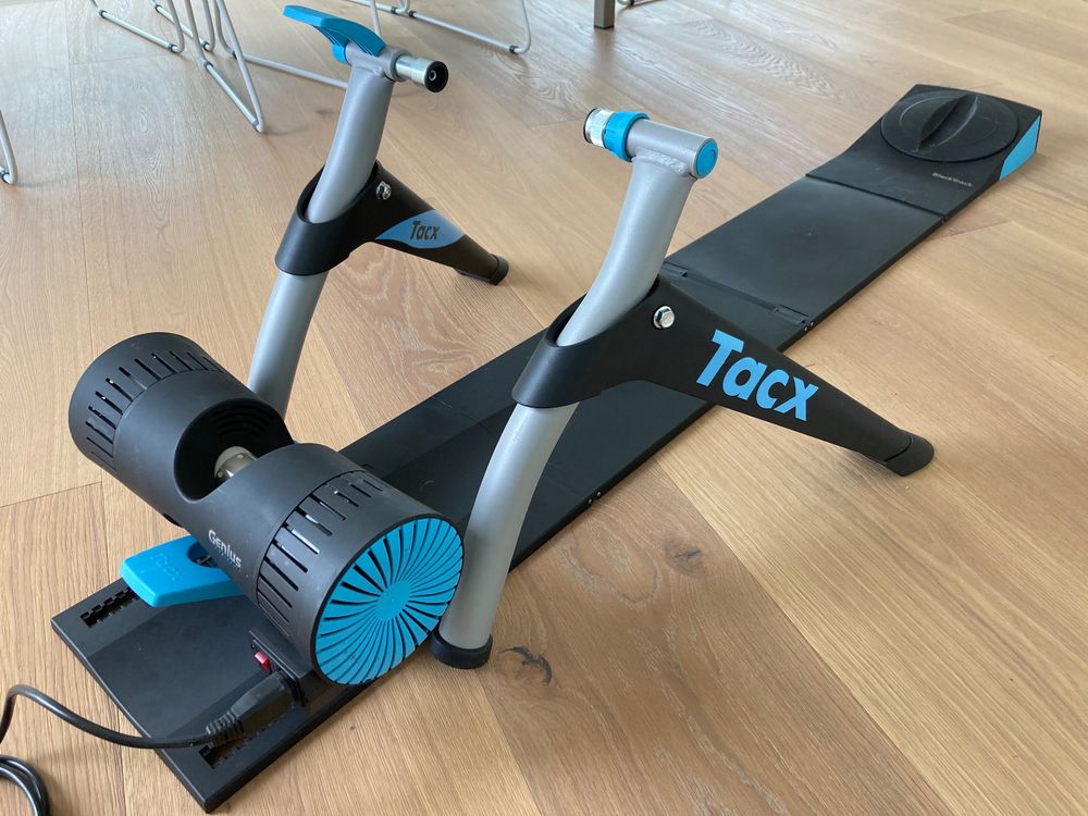 Tacx Genius Rollentrainer | Kaufen auf Ricardo