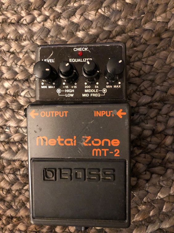 Boss Metal Zone MT-2 | Kaufen auf Ricardo