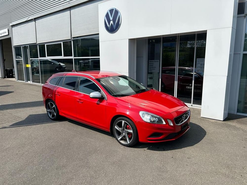 Volvo V60 T6/3.0 Benzin/304PS/Automat/Allrad 4x4 (Gebraucht) in für CHF ...