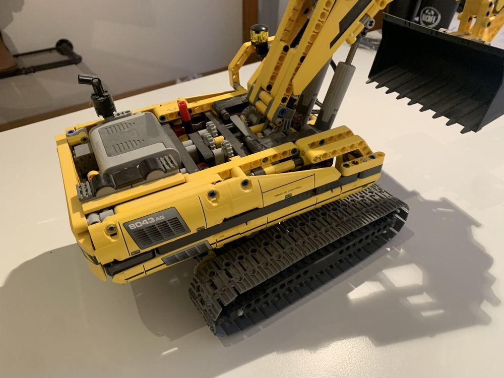 Lego Technic motorisierte Raupenbagger | Kaufen auf Ricardo