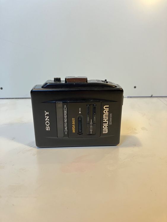 Vintage Sony Walkman Kasettenspieler - funktionert | Kaufen auf Ricardo