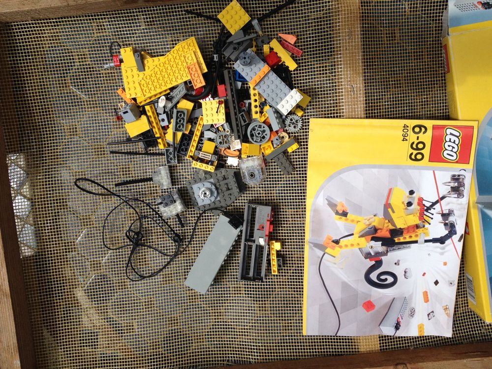 Lego inventor (D'occasion) à Vuiteboeuf pour CHF 1 – avec livraison ...