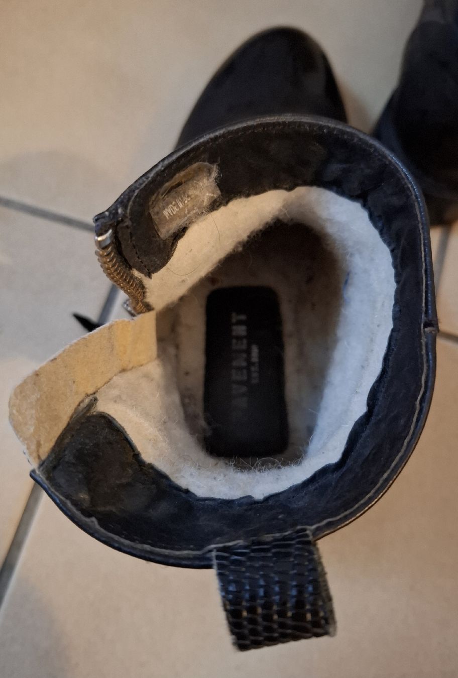 Bottines fourrées Pavement (Neuf (Voir description)) à Arnex-sur-Orbe ...