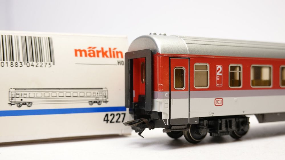 e13 Märklin 4227 DB Personenwagen Bpmz 2. Klasse (Gebraucht) in Thun ...