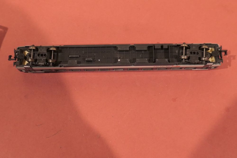 Roco SBB IC-Wagen Typ EW IV steingrau/grün, 2. Klasse, top (Gebraucht) in Höfen b. Thun für CHF ...