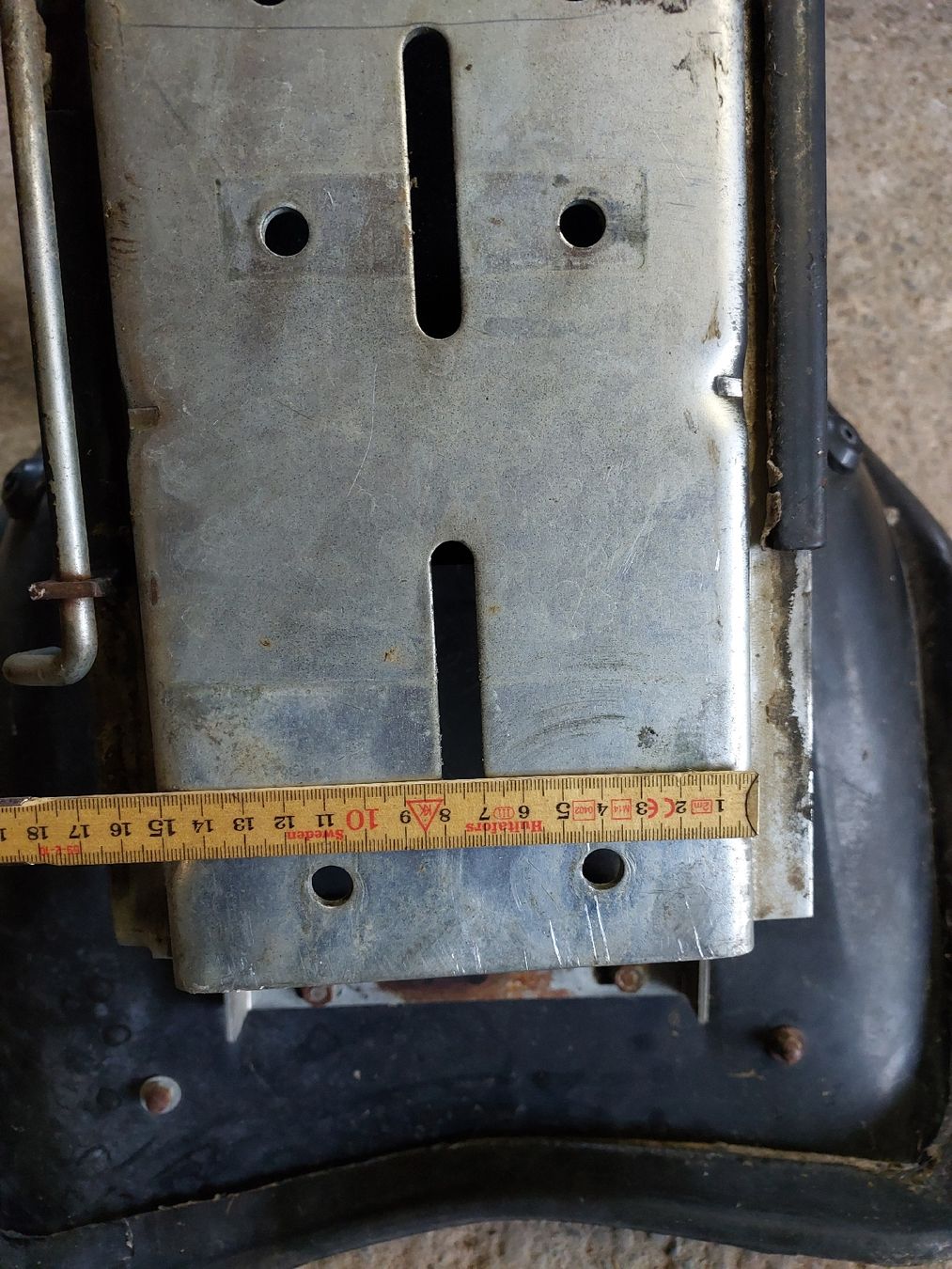 Sitz für Oldtimer Traktor, Zustand siehe Fotos! (Gebraucht) in ...