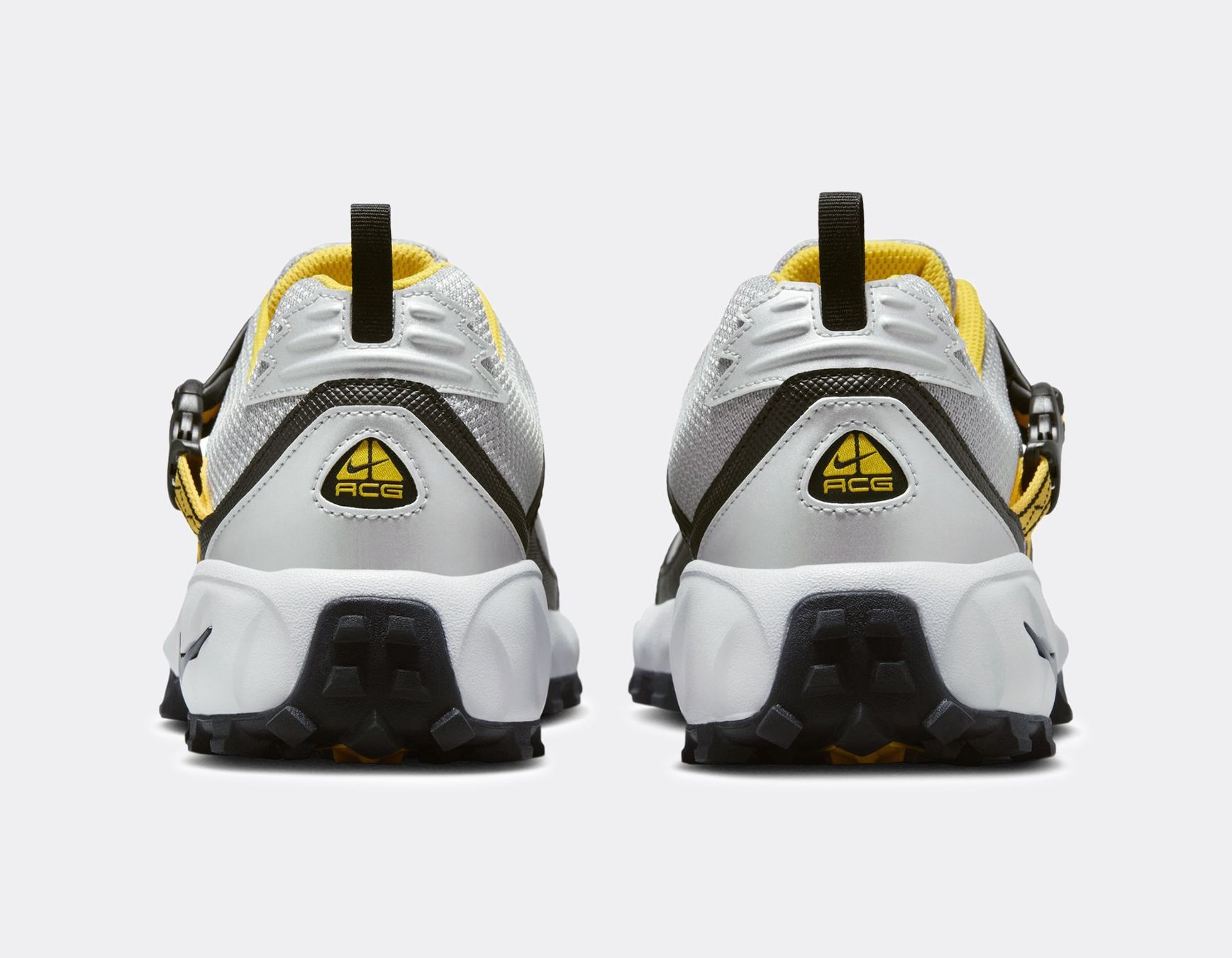 ACG Phassad Black / Yellow Zest / Metallic Silver - t 44 (Neuf (Voir ...