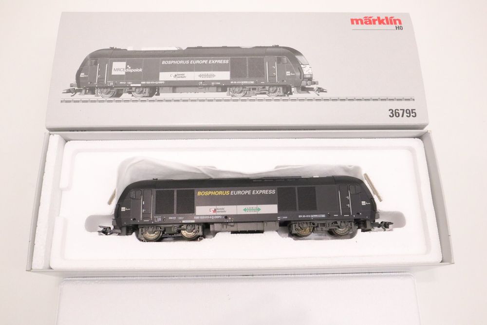 Märklin 36795 BR 223 MRCE, AC Digital Mfx mit Sound, H0 (Gebraucht) in ...
