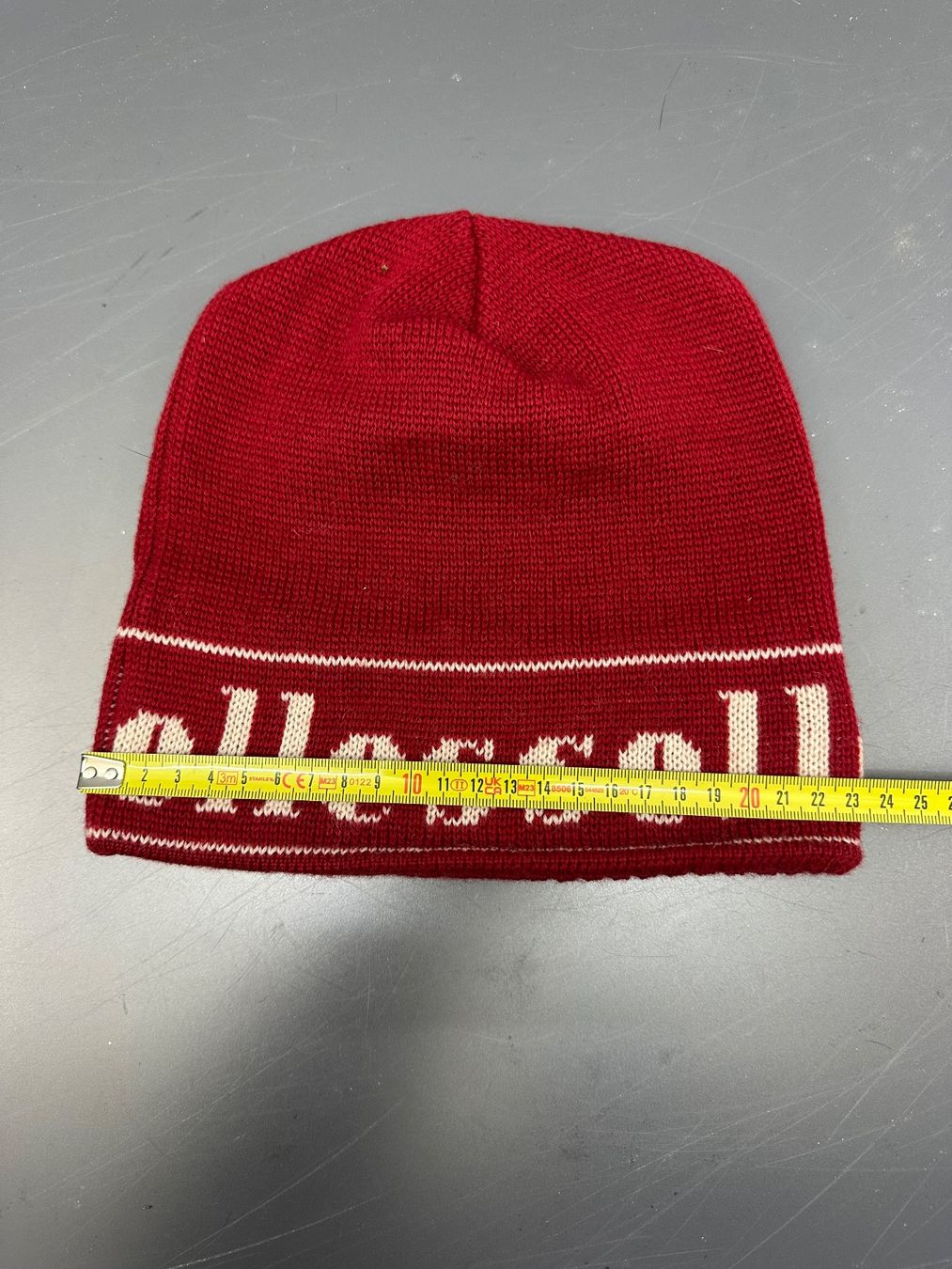 KAPPE „ELLESSE“ AB 1.- !!! (Gebraucht) in Zürich für CHF 1 – nur ...