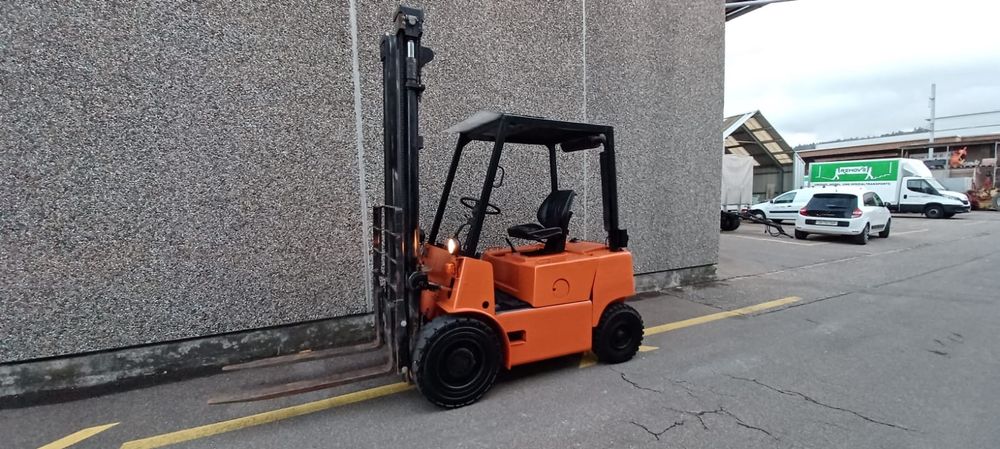 Ab 1.Fr Diesel Stapler 2500KG Hubkraft (Gebraucht) in Dällikon für CHF 5031 – nur Abholung auf ...