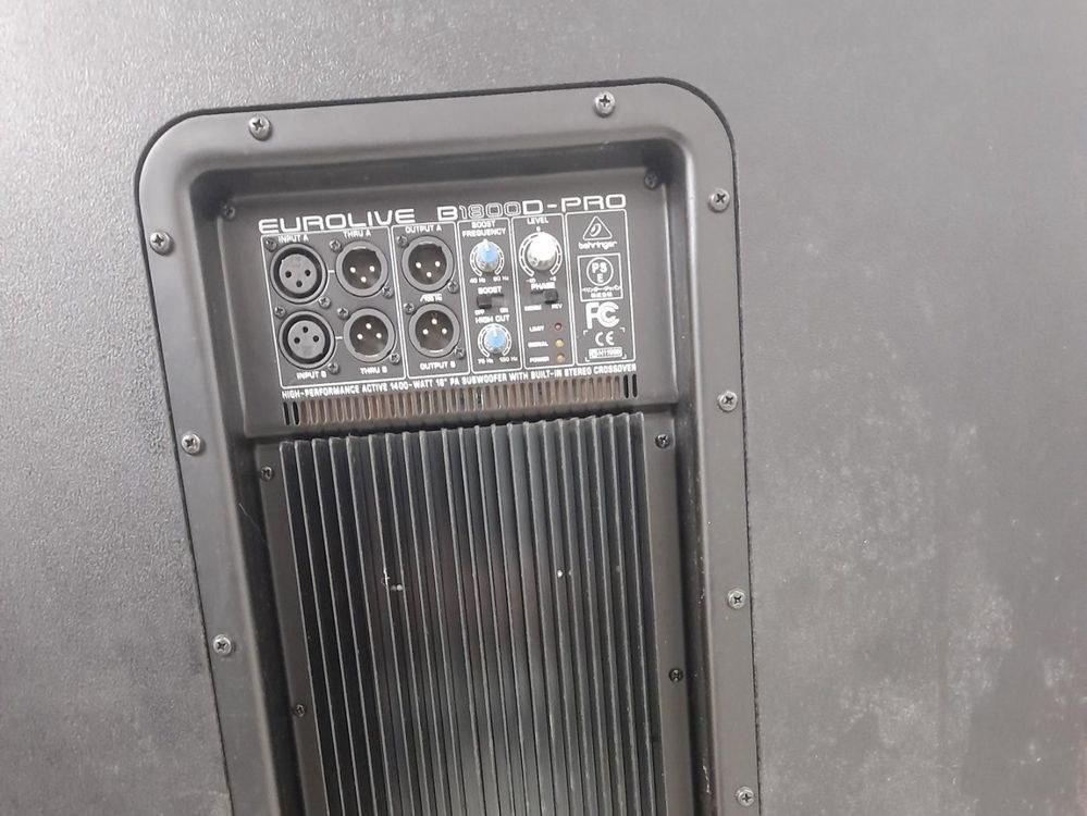 Behringer Subwoofer Aktiv-Boxe (Studio, Bühne, PA) (Gebraucht) in ...