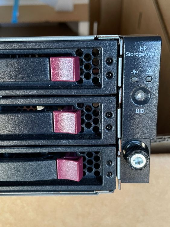 HP StorageWorks D2600 mit 12x2 TB-HD (Gebraucht) in Buchs SG für CHF ...