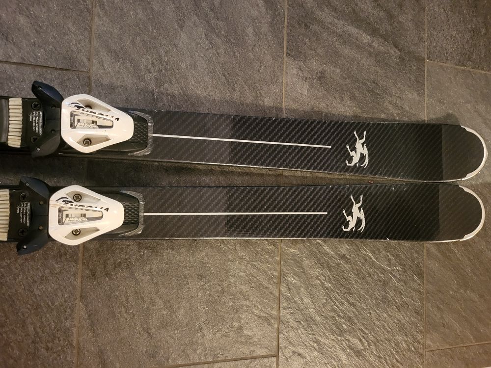 Custom Made Swiss Ski by Söre , Carbon ski (Gebraucht) in Oberglatt ZH ...