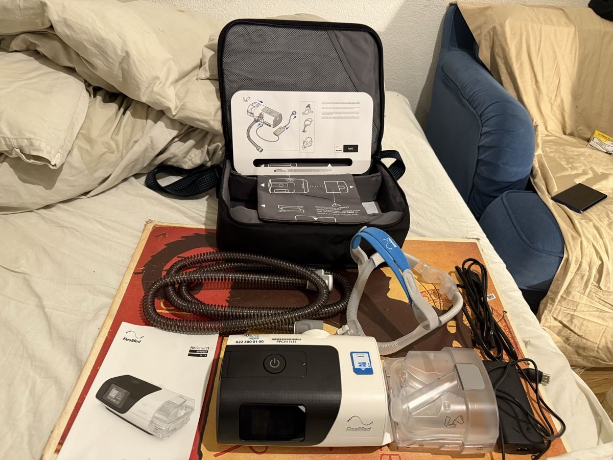 ResMed AirSense 10 AutoSet - Appareil PPC avec masque 51 (Neu (gemäss ...