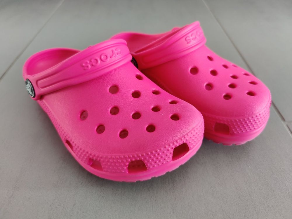 Crocs™ Classic K Clogs Gr. C11 (28-29) Candy Pink | Kaufen auf Ricardo