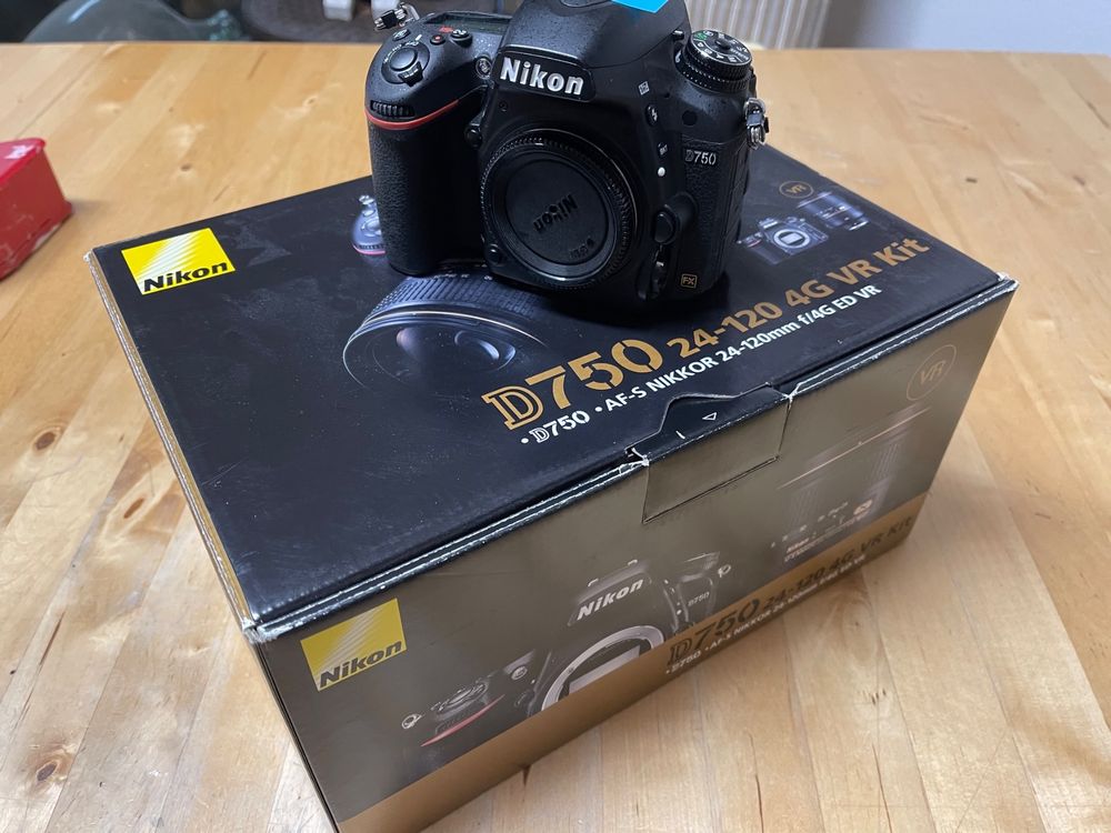 Nikon D750 24-120 4G VR Kit Top Neuwertig 2464 Auslösungen (Gebraucht) in Lenzburg für CHF 1100 ...