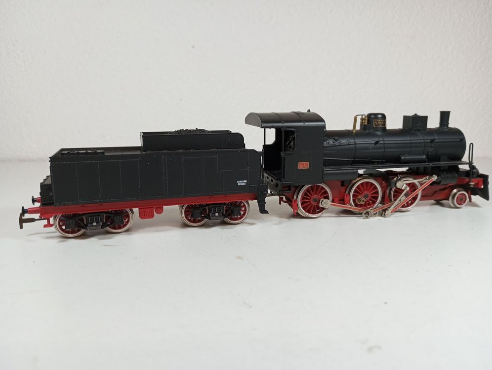 Rivarossi H0: Lokomotive mit Tender, 625 006 FS Defekt (Defekt) in Fontaines NE für CHF 45 – mit ...