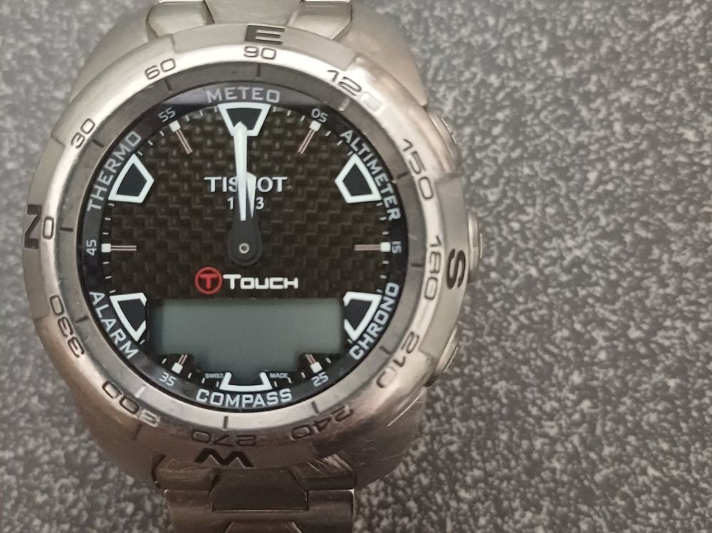 Tissot T-Touch Expert, Titanium, Herrenuhr (Gebraucht) in Glarus für CHF 86 – mit Lieferung auf ...