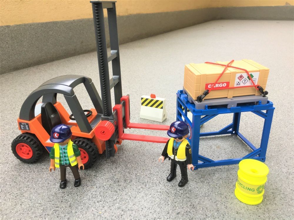 PLAYMOBIL # Gabelspalter mit Zubehören (Neu (gemäss Beschreibung)) in Lausanne für CHF 26 – mit ...