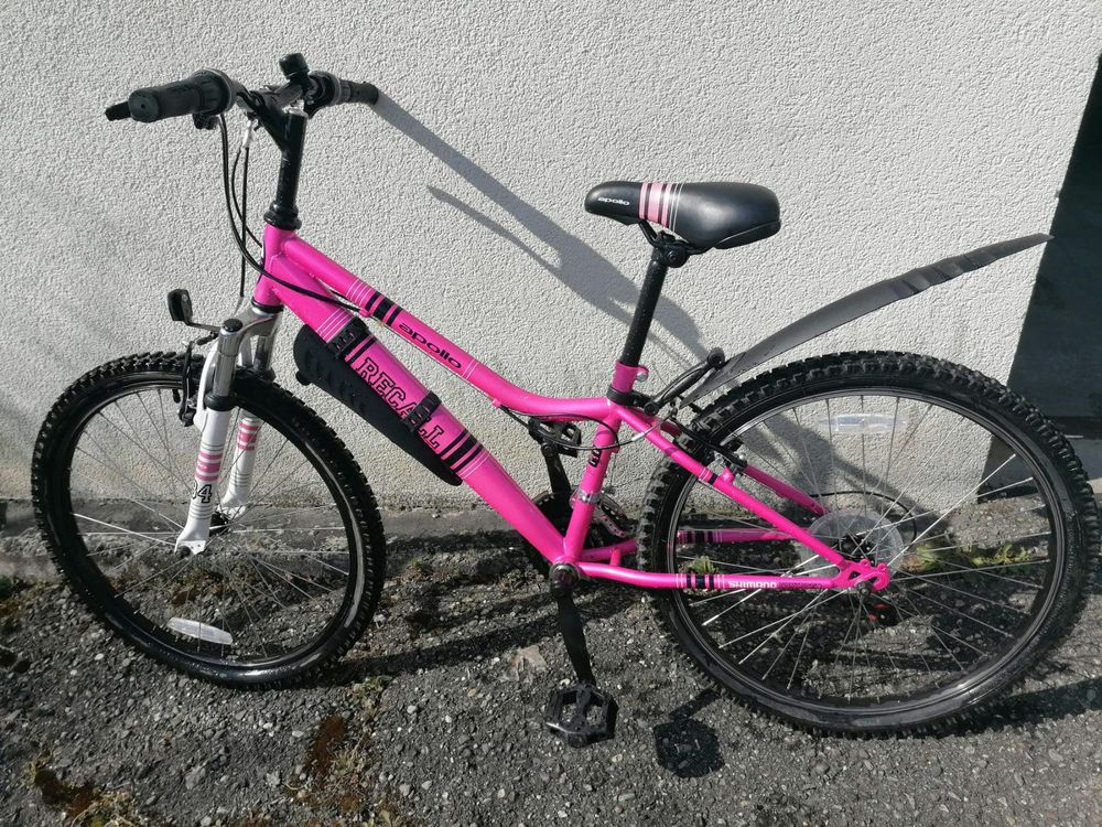 Vélo blanc/rose 24 pouces Apollo tout terrain | Kaufen auf Ricardo