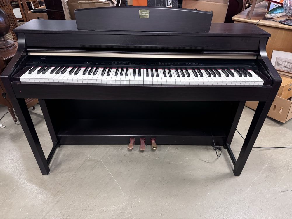 Yamaha Clavinova CLP-370 Digitalpiano (Gebraucht) in Strengelbach für ...