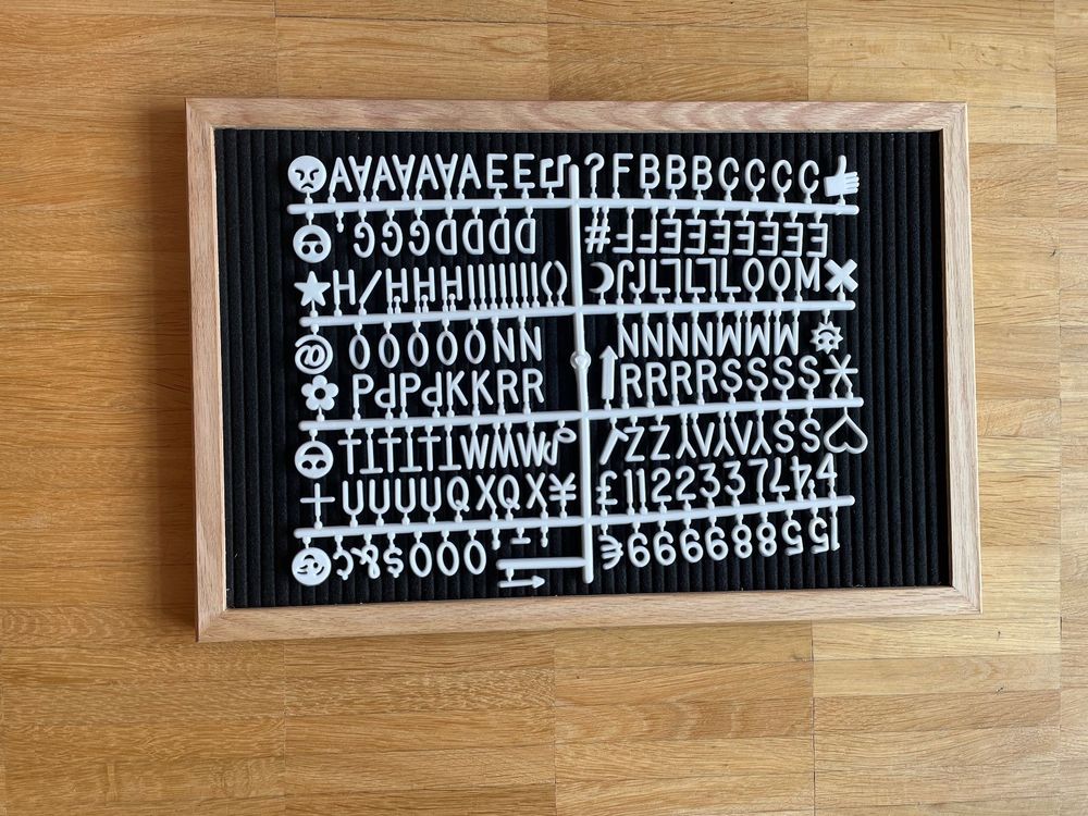 Letter Board Holz (Neu und originalverpackt) in für CHF 10 – mit ...