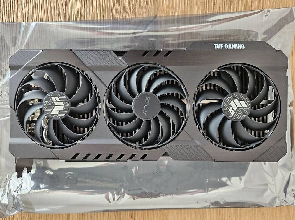 ASUS TUF RX 6800 XT 16 GB GDDR6 (Gebraucht) in Bassersdorf für CHF 300 ...