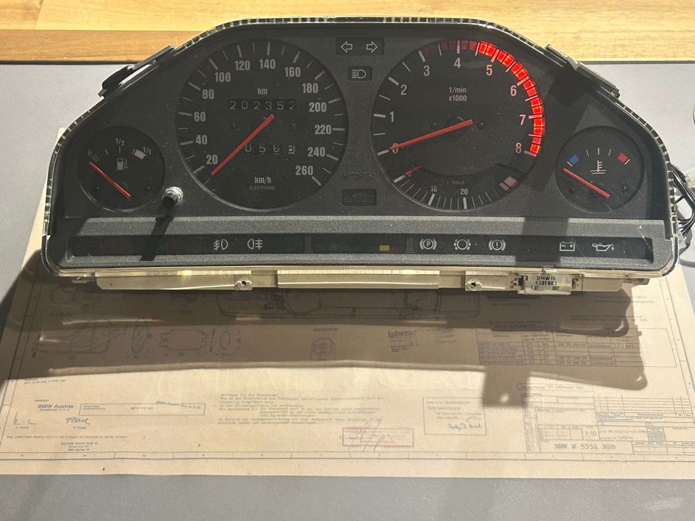Bmw E30 Tacho mit Öltemp in Drehzahlmesser (Neu (gemäss Beschreibung ...