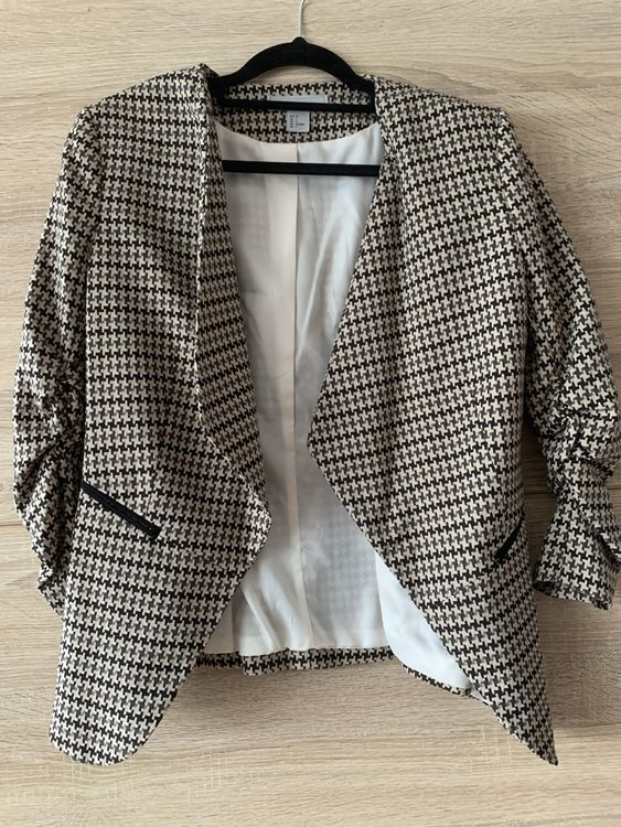 Blazer noir et blanc à carreaux (Neu (gemäss Beschreibung)) in Montreux für CHF 12 – mit ...