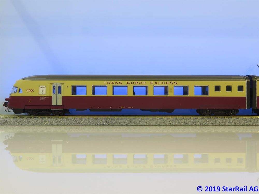 Trix 22135 SBB RAe TEE Gottardo 1051 (Gebraucht) in Ennetbaden für CHF ...