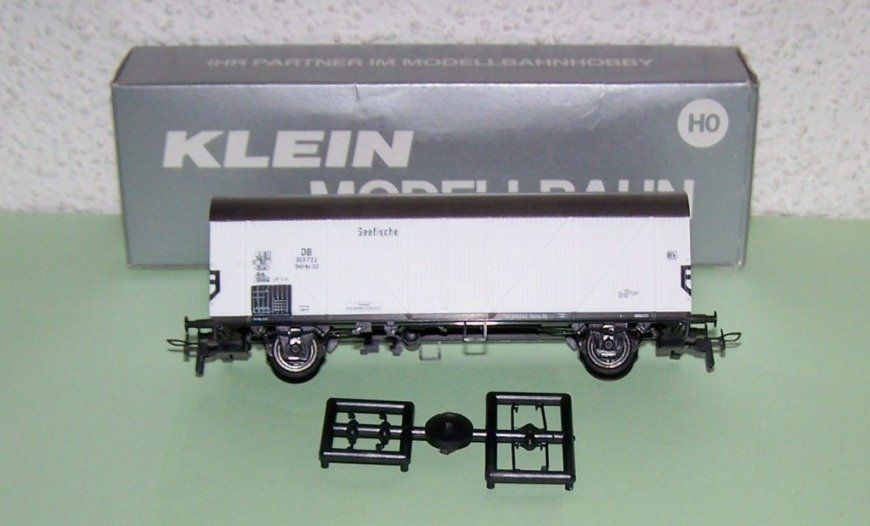 Klein H0 320: Kühlwagen Tnfhhs 32 Seefische, KKK, neu in OVP (Neu und ...