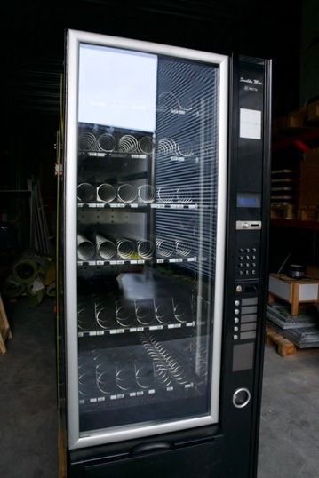 Snackautomat Snakky Max (Gebraucht) in Zürich für CHF 2500 – nur ...