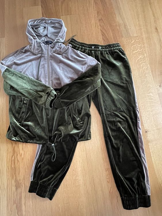 Zara Trainingsanzug samt (Gebraucht) in Bremgarten AG für CHF 15 – mit ...