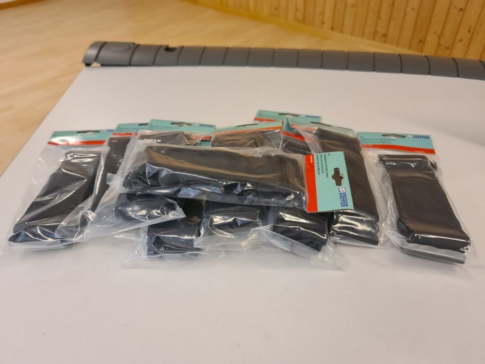 Posten Klettkabelbinder mit Schnalle ab 1.- (Neu und originalverpackt ...