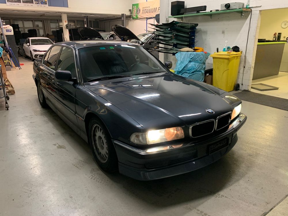 Bmw 735i e38 V8 (Gebraucht) in Luzern für CHF 3200 – nur Abholung auf ...