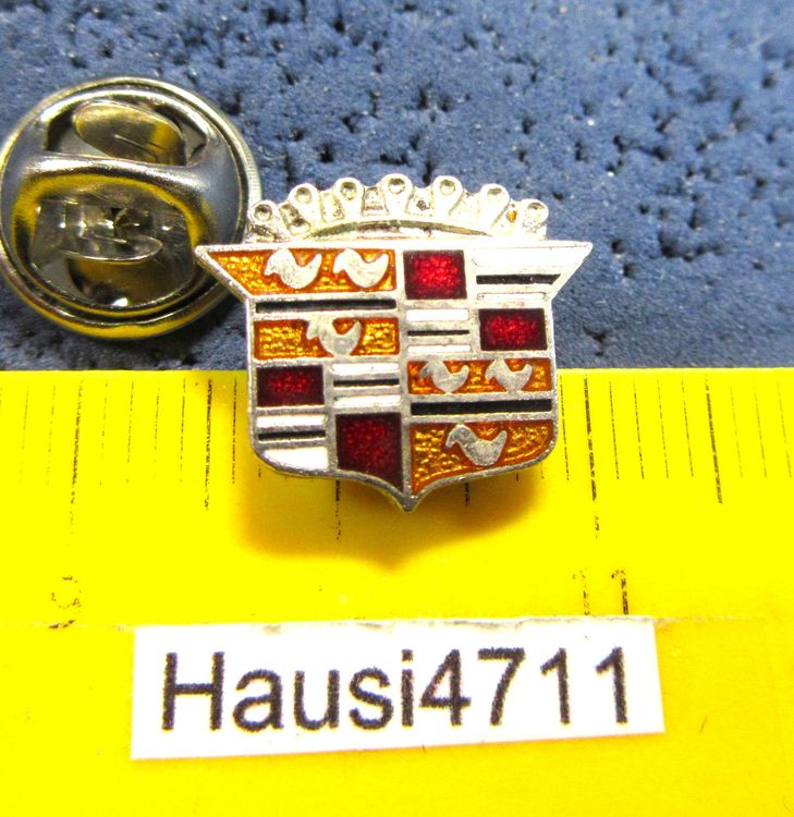 AUTO PIN CADILLAC LOGO SCHMUCK-PIN ENAMEL SILBRIG KLEIN (Gebraucht) in ...