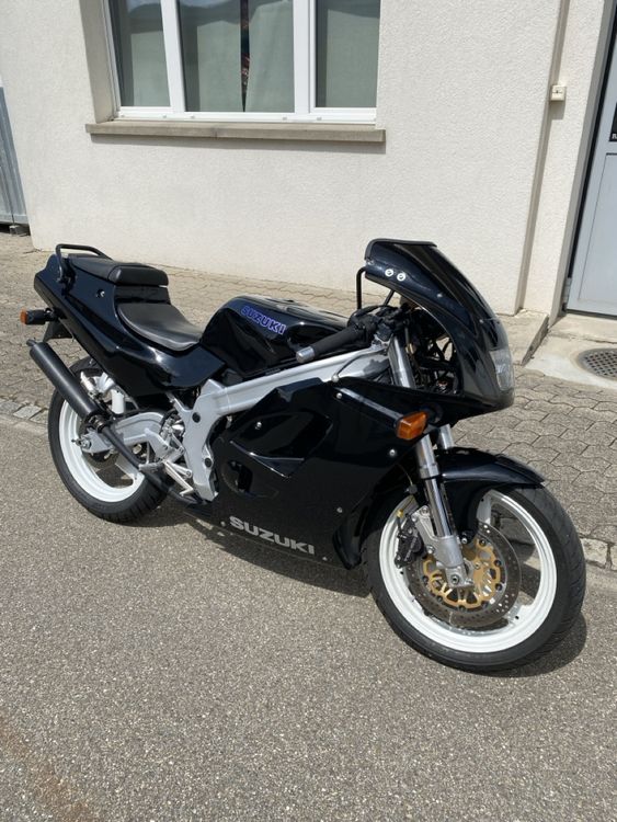 Suzuki RG 125 – Zweitakt-Klassiker frisch ab MFK (Gebraucht) in Wangen ...