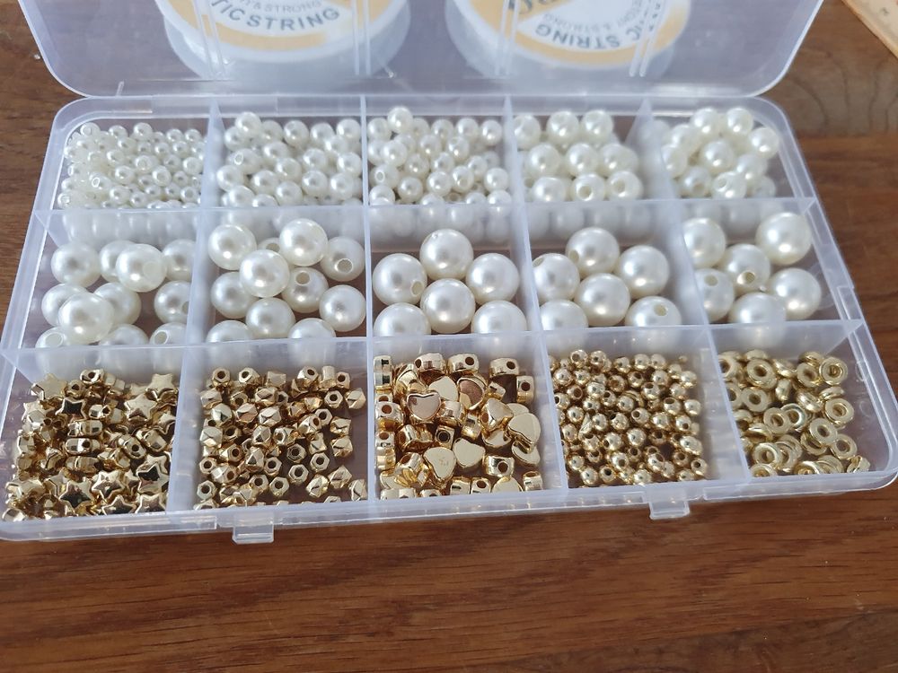 Schmuckperlen Set neu (Neu und originalverpackt) in Läufelfingen für ...