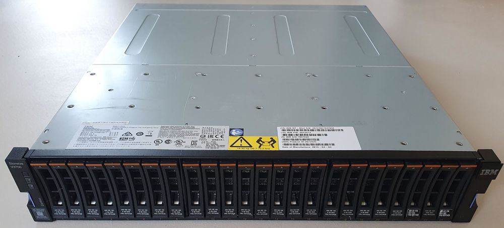 IBM Storwize V3700 24x 300 GB SAS HDD (Gebraucht) in Möriken AG für CHF ...