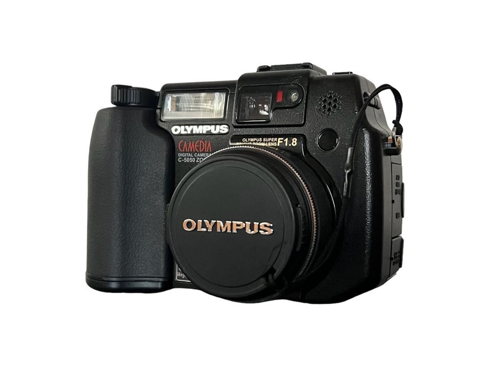 Olympus Camedia C-5050 Zoom - Digital Kamera (Gebraucht) in Suhr für ...