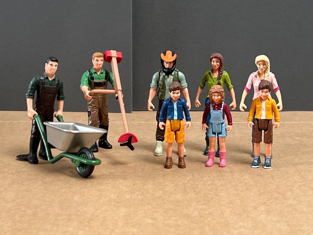 8 Schleich Menschen beweglich (Gebraucht) in Ennetbaden für CHF 52 ...