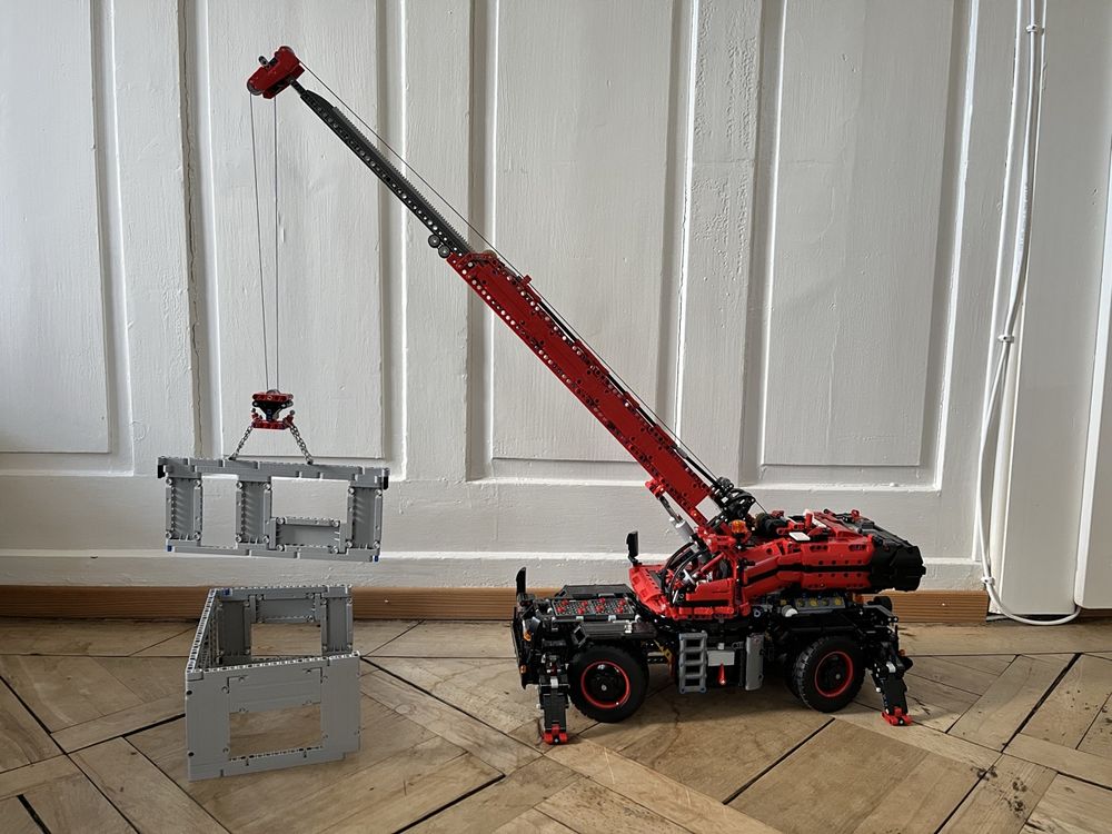 LEGO TECHNIC Kran 42082 (Gebraucht) in Zürich für CHF 95 – mit ...