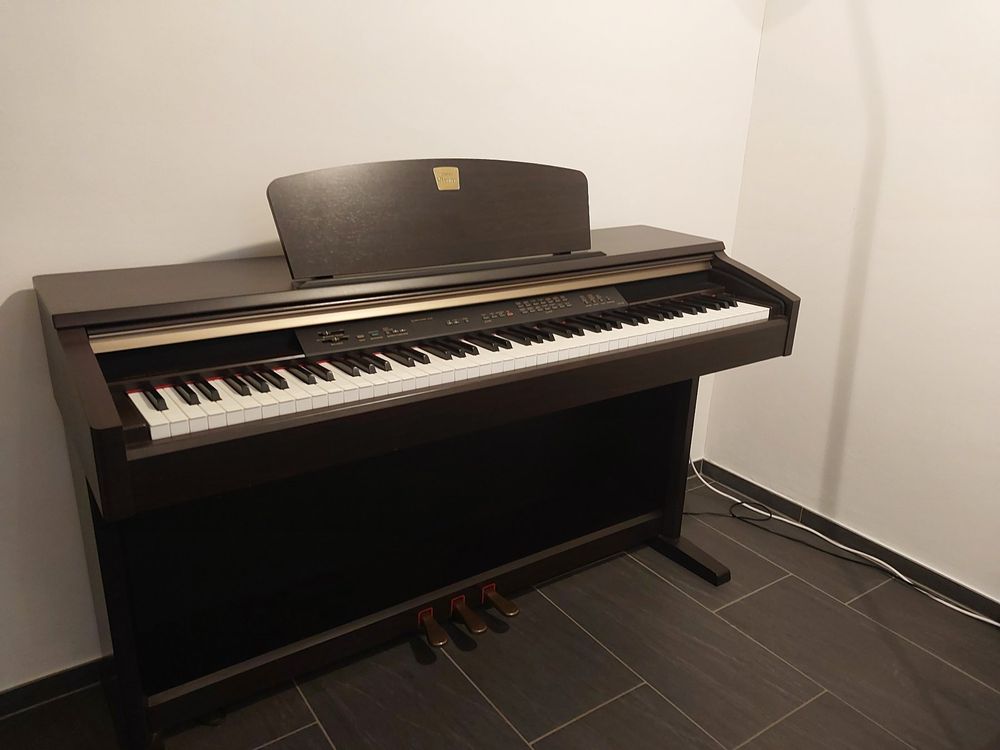 YAMAHA Clavinova CLP-120 (Gebraucht) in Gachnang für CHF 50 – nur ...