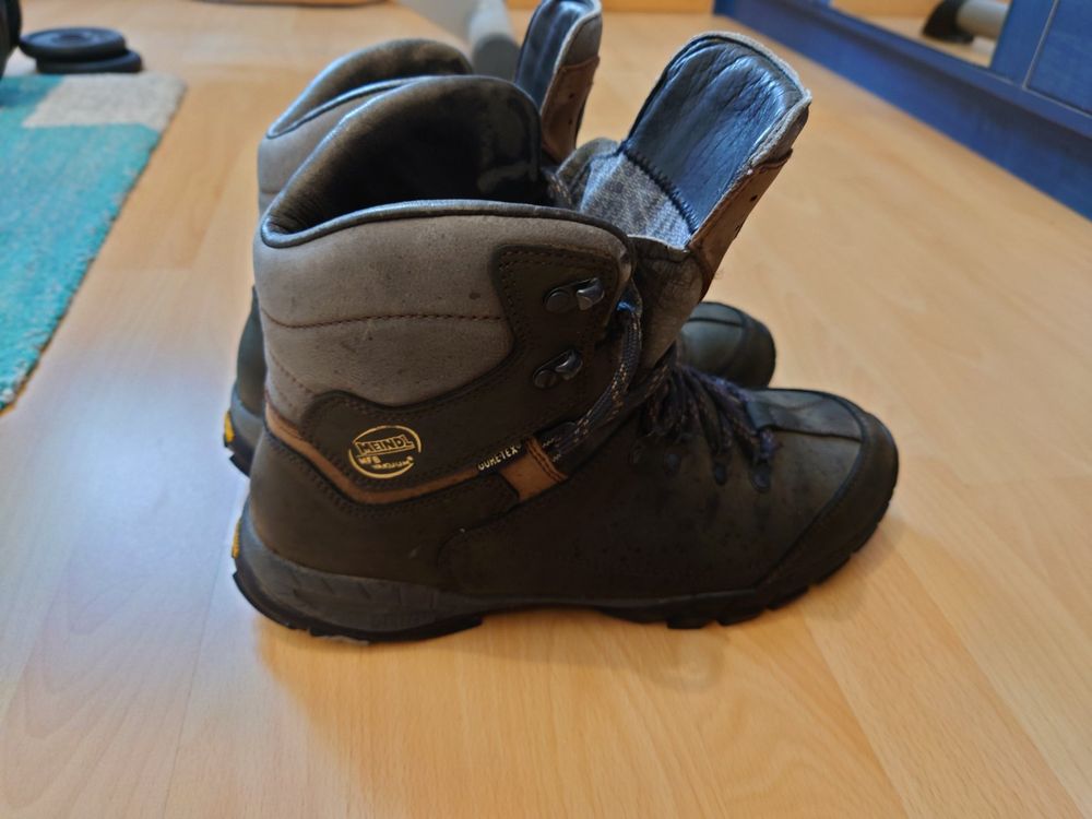 Meindl Wanderschuhe Bergschuhe NP 280fr 44 Gore Tex!! (Gebraucht) in ...