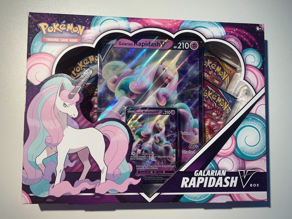 Pokémon Galarian Rapidash V-Box (Neu und originalverpackt) in Zug für ...