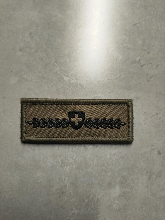 Milizabzeichen Tenü B und C Schweizer Armee Militär Uniform (D'occasion ...