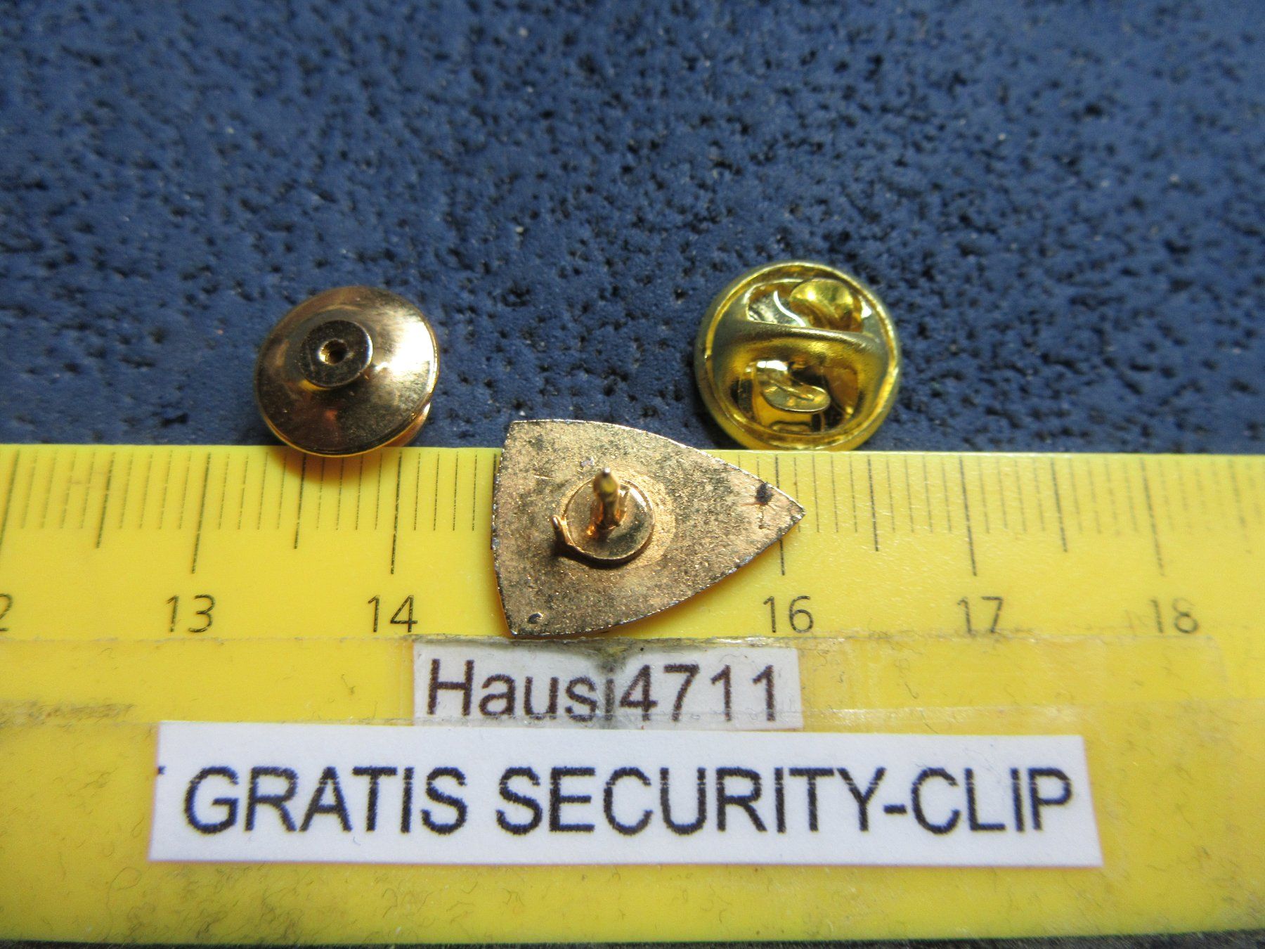 PLYMOUTH AUTO LOGO PIN ENAMEL KLEIN-FEIN MIT SECURITY-CLIP (Gebraucht ...