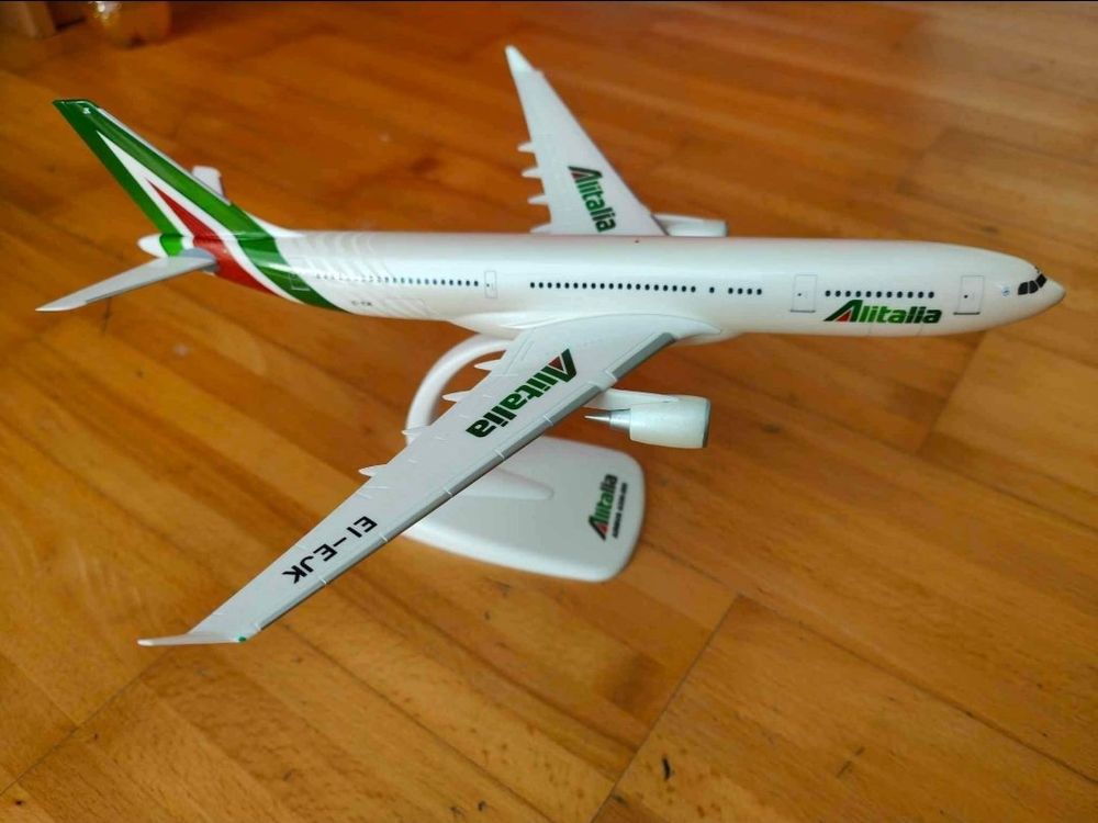 Herpa Snap Fit | Alitalia 🇮🇹 Airbus A330 (Neu (gemäss Beschreibung)) in ...