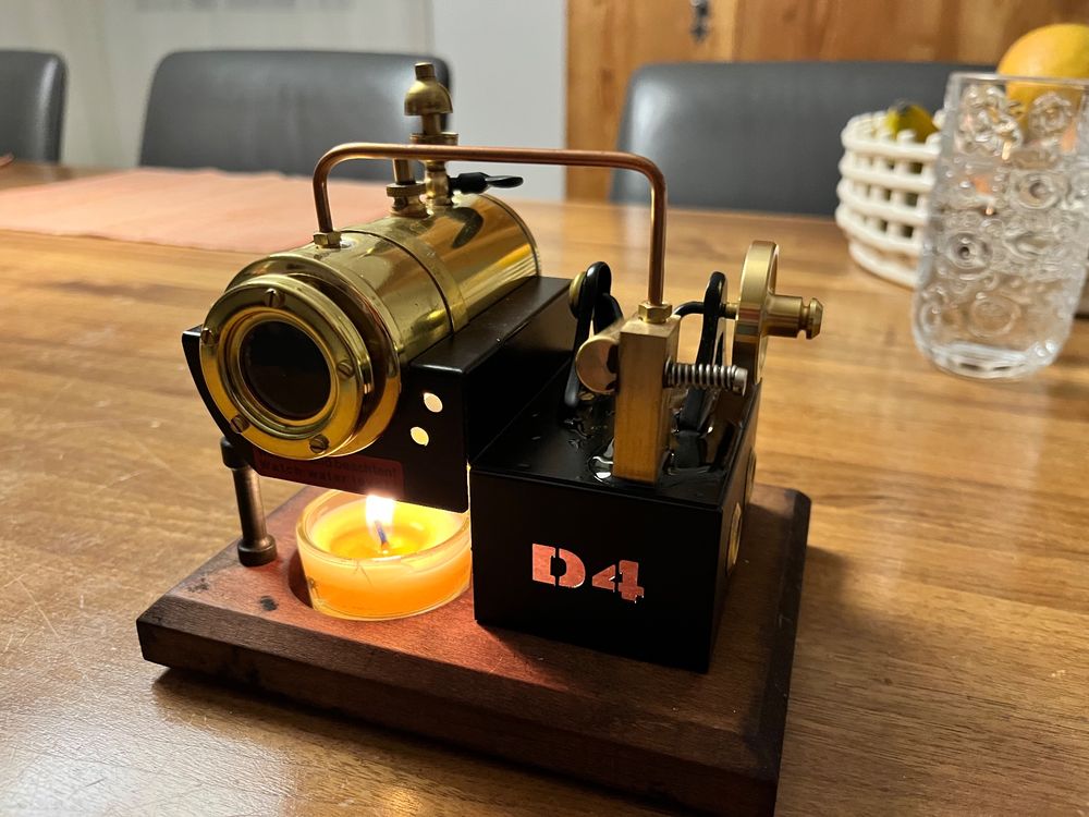 Wilesco D4 Dampfmaschine (Gebraucht) in Unterseen für CHF 98 – mit Lieferung auf Ricardo kaufen